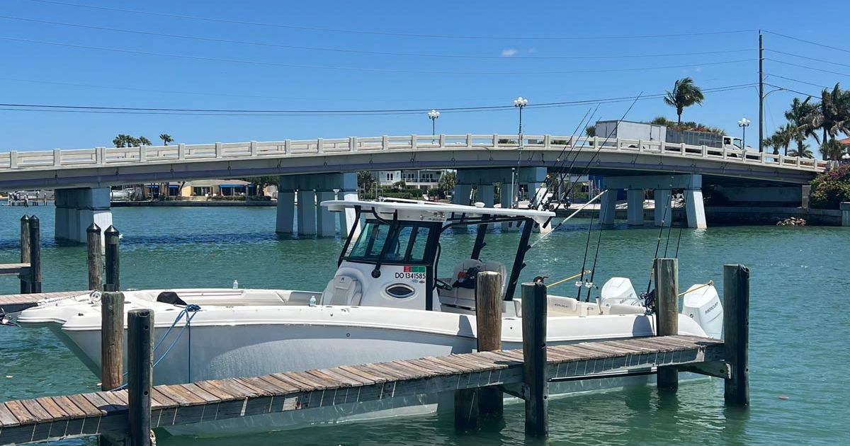 Charters Tampa Bay | St. Pete's Premier Custom Charters